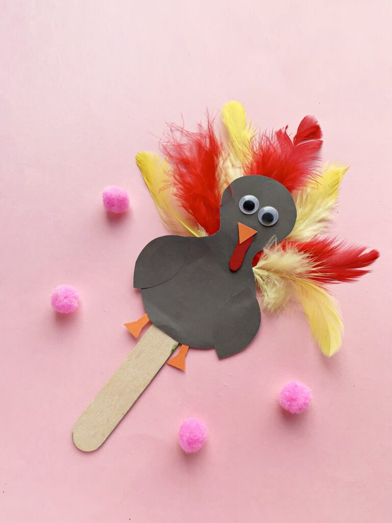 Craft Your Own Thanksgiving Turkey Puppet with this DIY Guide - Kiss My ...